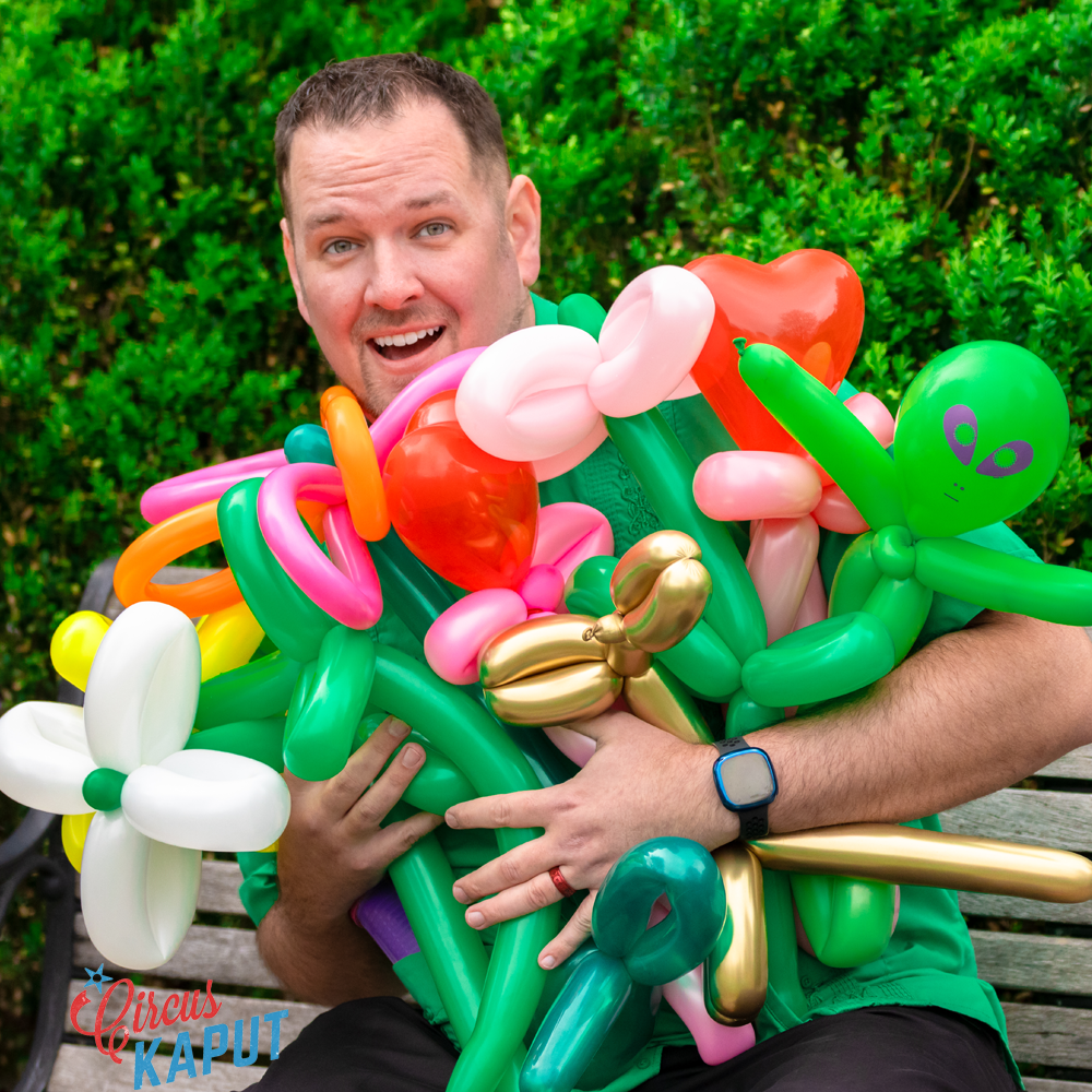 Home [www.balloonartiststlouis.com]